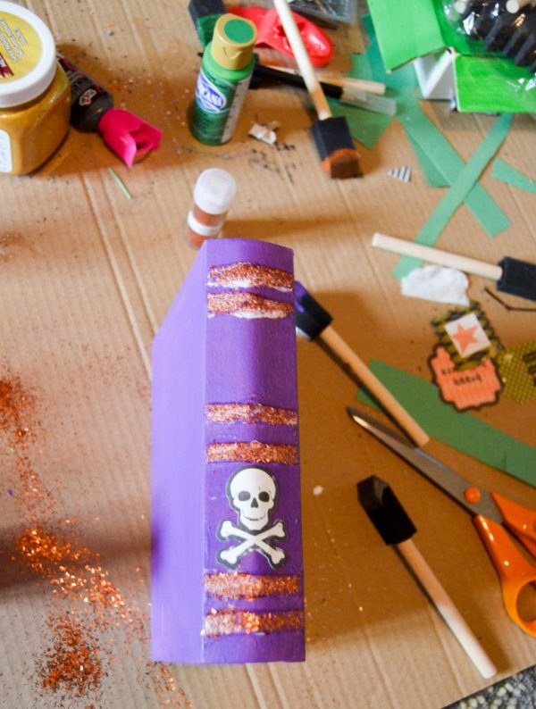 Halloween: DIY Spell Book - See Vanessa Craft