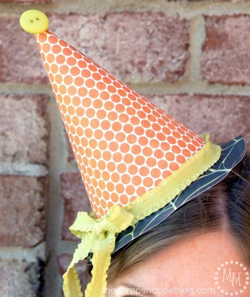 Halloween: DIY Paper Witch Hat - See Vanessa Craft
