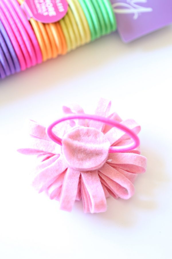 Craft: Easy Felt Flower Hair Tie - See Vanessa Craft