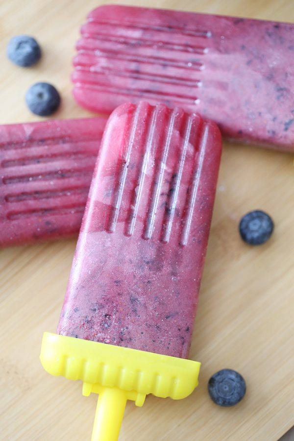 Recipe: Pomegranate Blueberry Greek Yogurt Popsicles - See Vanessa Craft